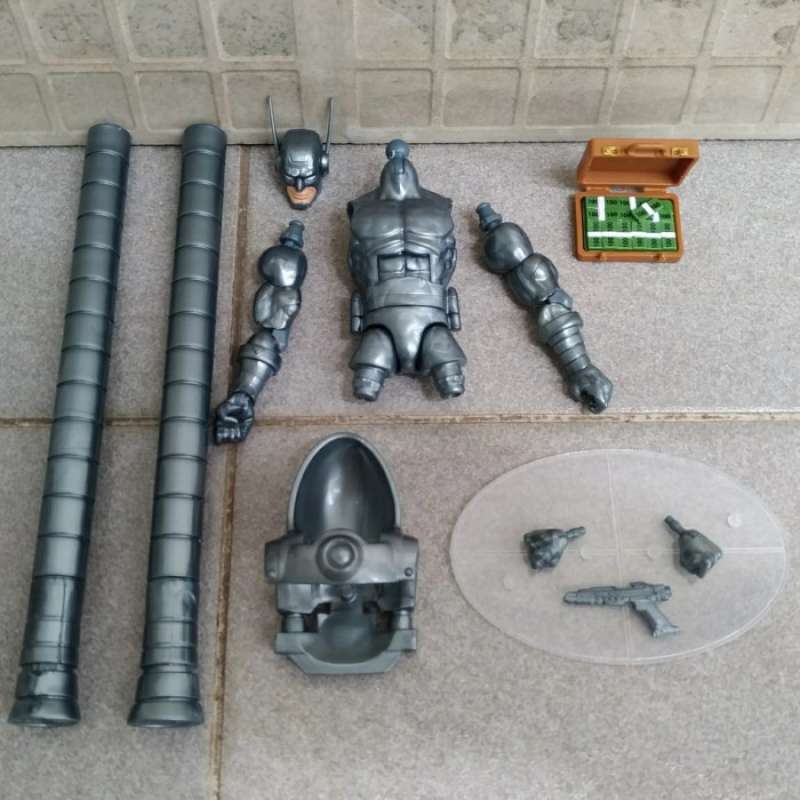 Promo HASBRO MARVEL LEGENDS SPIDERMAN BAF STILT MAN STILTMAN BUILD A