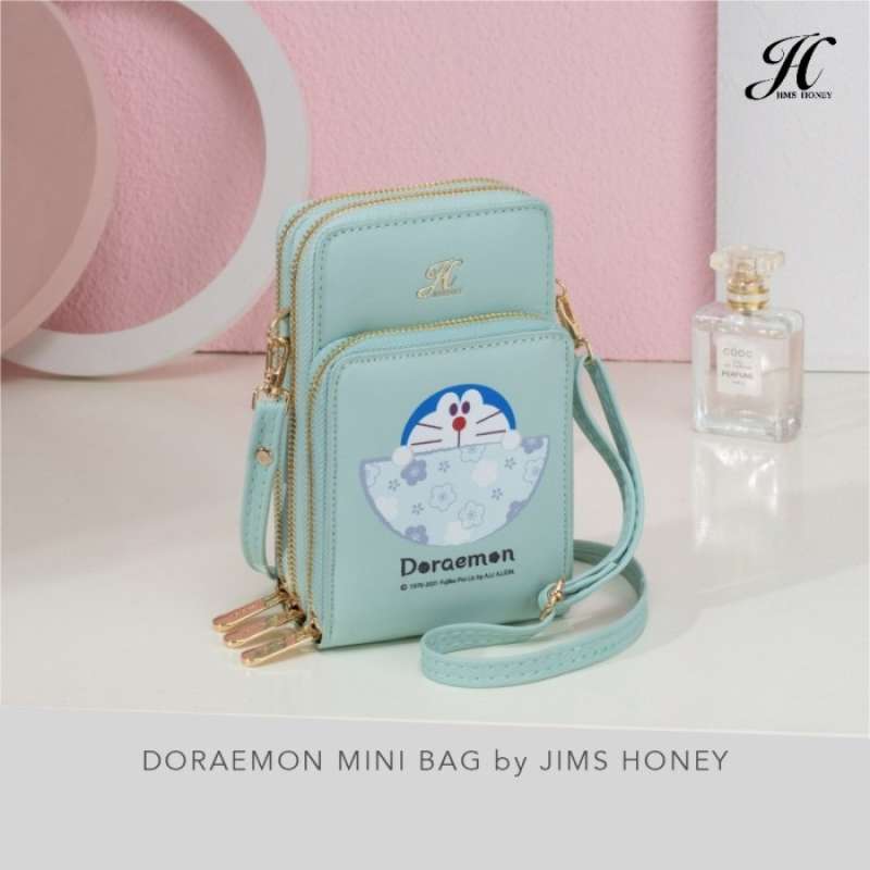 dompet doraemon kecil
