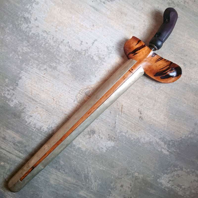 keris warangan