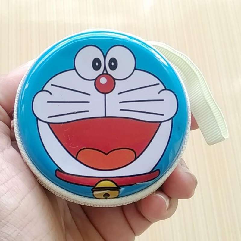 dompet koin doraemon