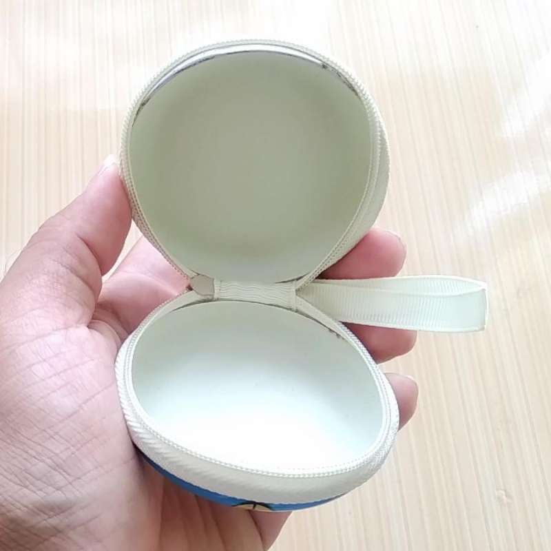 dompet koin doraemon