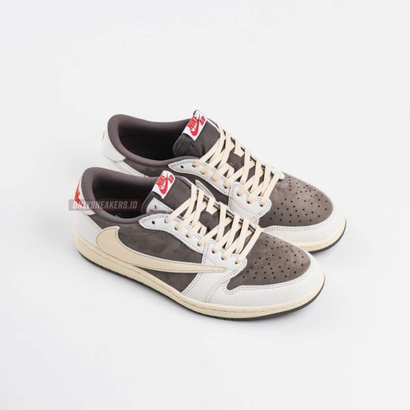 nike low reverse mocha