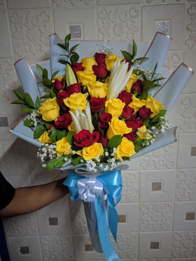 Jual HAND BOUQUET | BUKET BUNGA SEGAR | BUKET WISUDA ANNIV ULTAH di ...