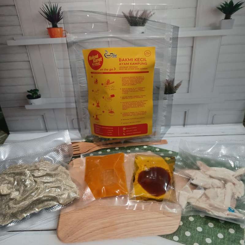 Jual Bakmi Karet Krekot Ayam Kampung Frozen [Mie Halus] di Seller Bakmie Karet Krekot - Maphar ...