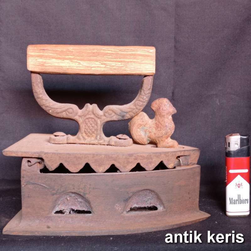 Jual Setrika Besi Jadul Vintage Ayam Jago Bahan Bakar Arang Unik Dan ...