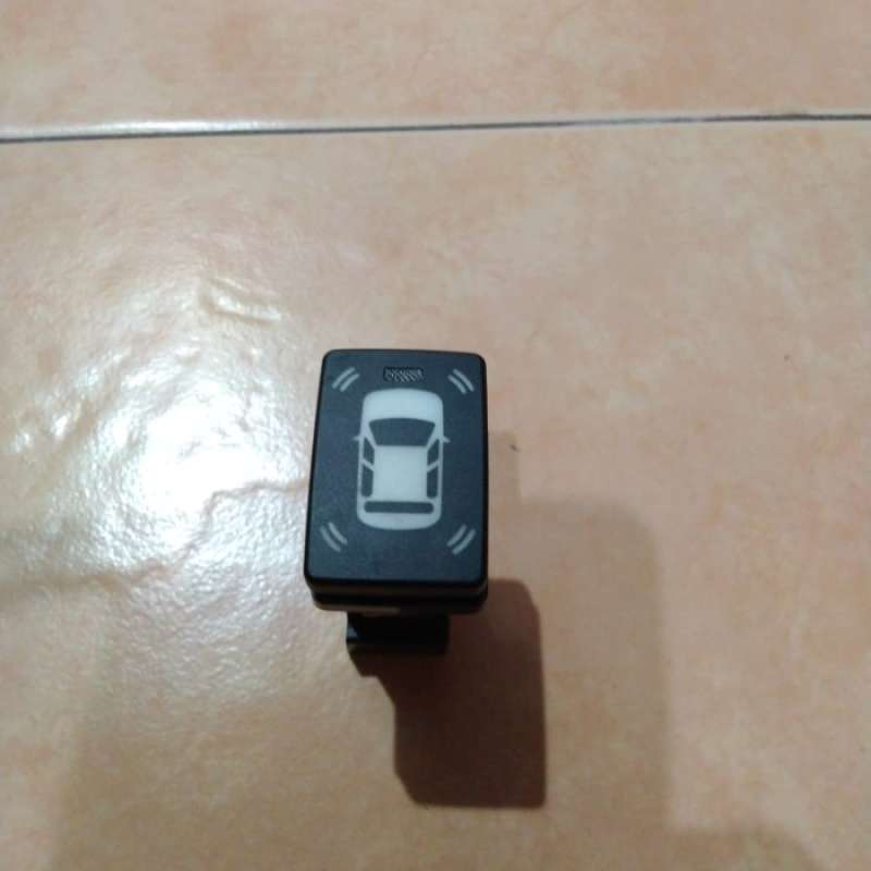 Jual switch saklar tombol corner sensor parkir innova reborn fortuner ...