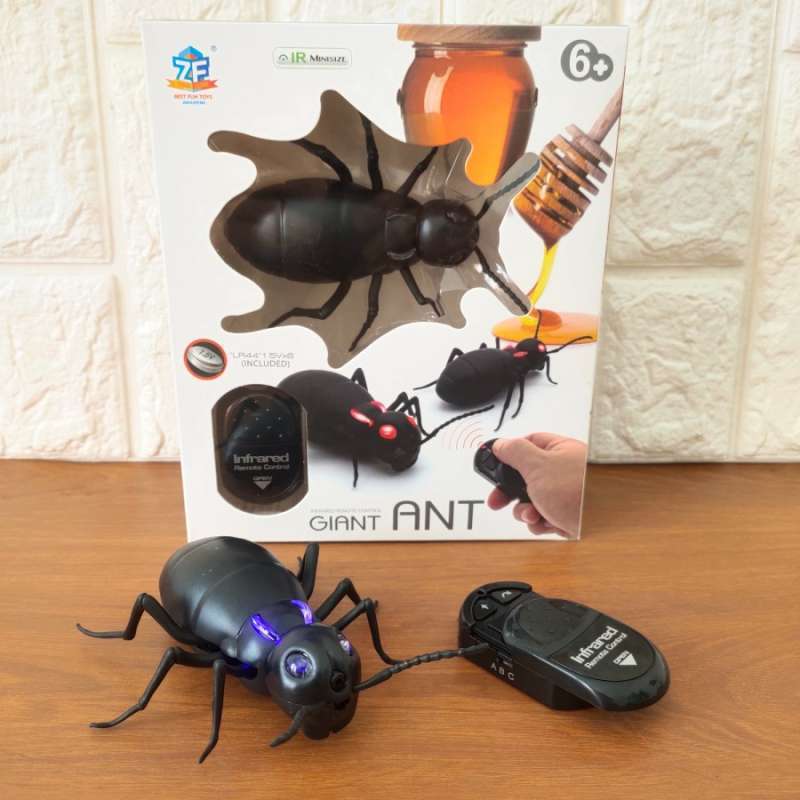 Jual Mainan Semut Hitam Raksasa Giant Ant Remote Control Di Seller ...