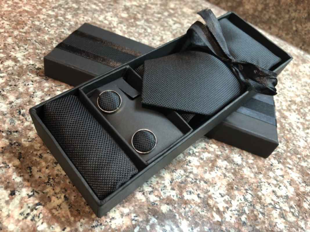 Jual Dasi box set ALDAMA di Seller Lalulaku - Cengkareng Timur, Kota ...