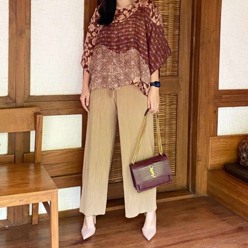 Jual Loose Basic -Seri Natural / Atasan Batik di Seller Laus Boutique ...