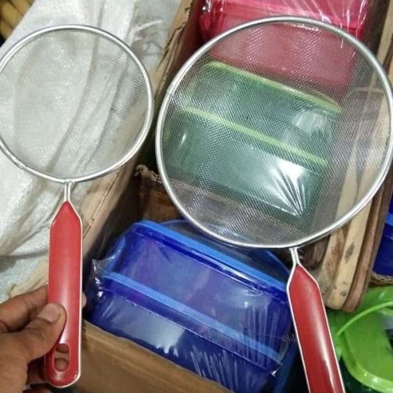 Jual SARINGAN STAINLESS GAGANG MERAH JUMBO / SARINGAN MINYAK ... Jual SARINGAN STAINLESS GAGANG MERAH JUMBO / SARINGAN MINYAK ...