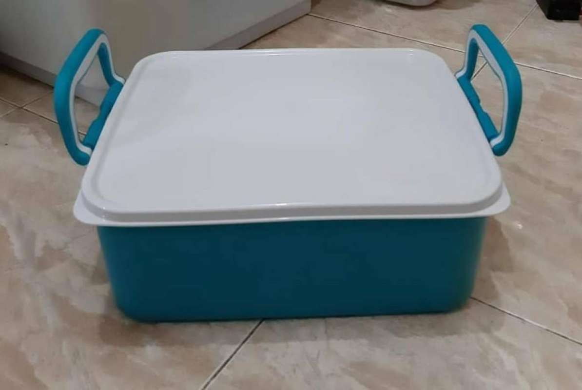 Jual Tempat atau wadah penyimpanan makanan ukuran 5.7 liter di Seller ...
