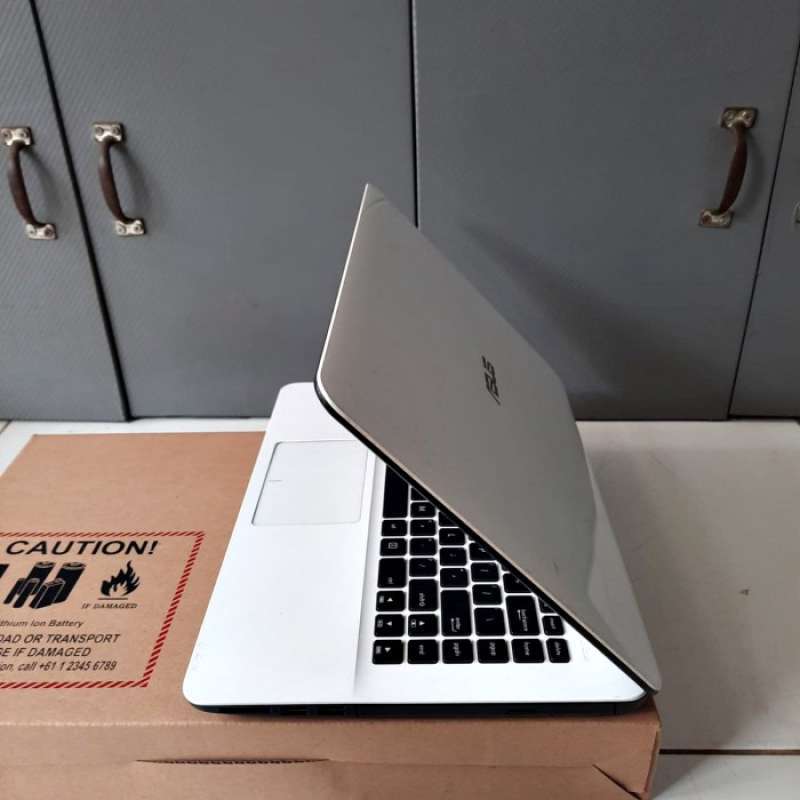 Jual Laptop Asus X455ld Intel Core I3 4030u Ram 4/500gb Double Vga ...