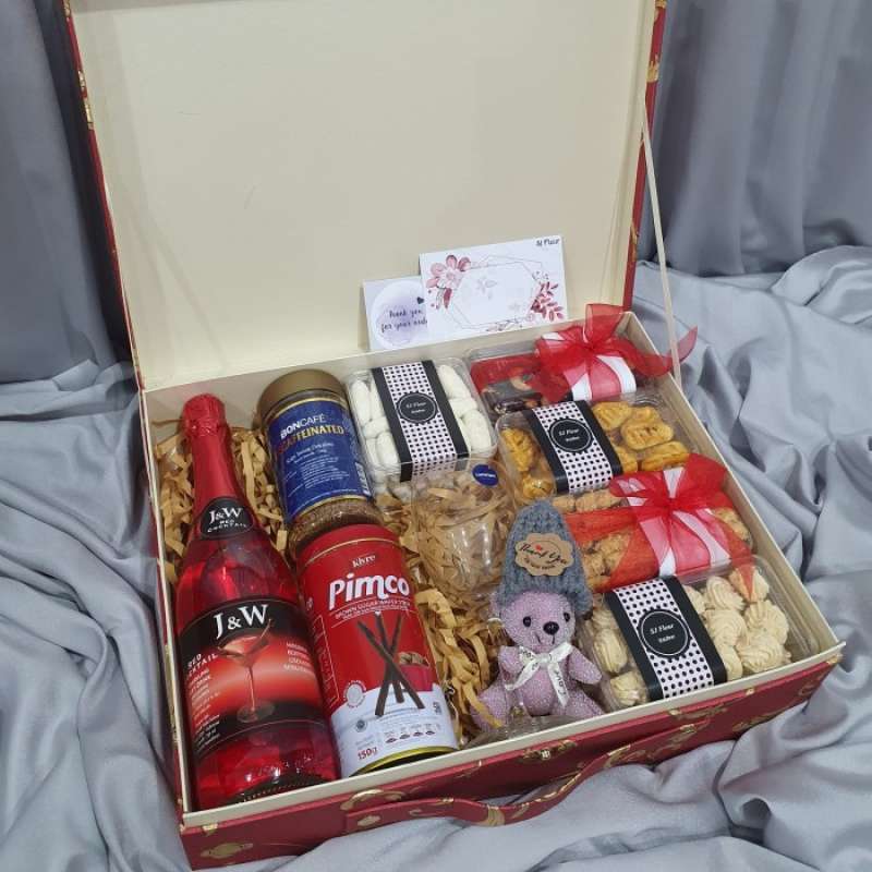 Promo Paket box hampers parcel kue kering kado ulang tahun 6 - Box dan ...