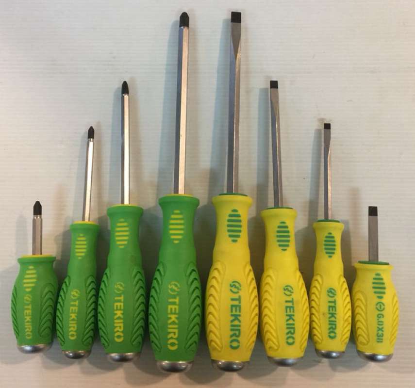 Harga Obeng Set Gagang Karet Tekiro 8 Pcs 💯 Terbaru, Spesifikasi ...