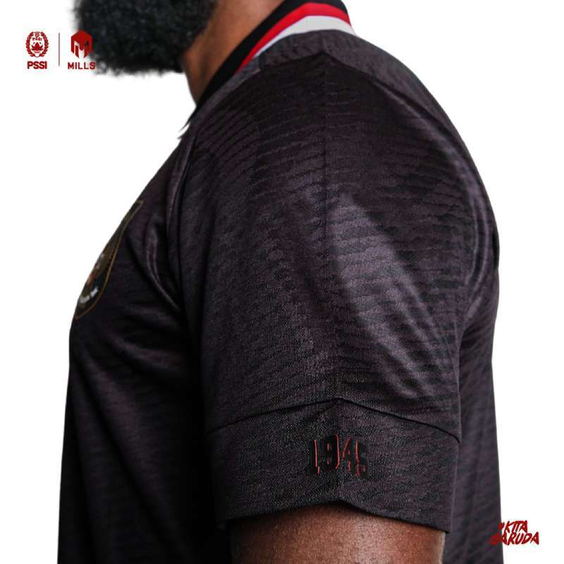 Jual Mills Timnas Indonesia Jersey Third Player Issue 1125ina Black ...