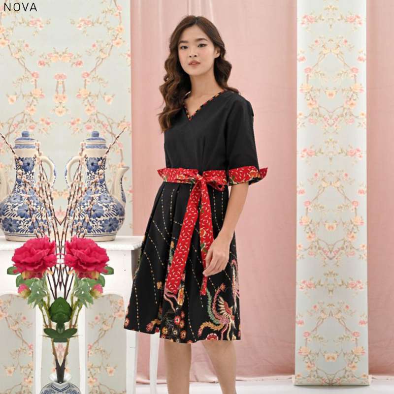 Promo Evercloth Nova Dress Batik Wanita Terusan Batik Couple Modern ...
