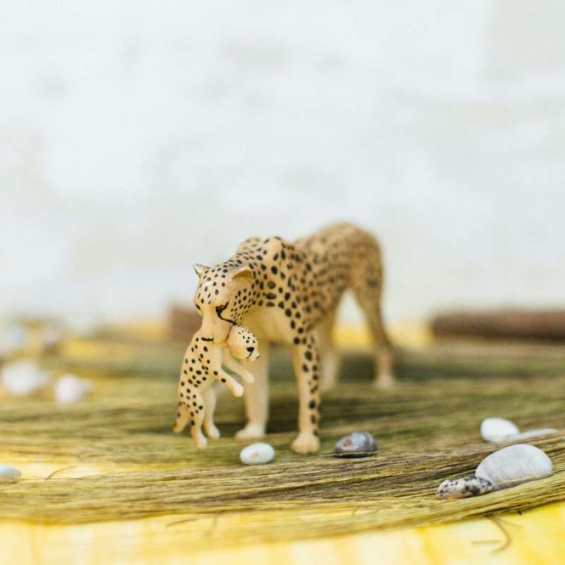 Jual Mojo Fun Cheetah Female With Cub 87167 - Wildlife Collection di ...