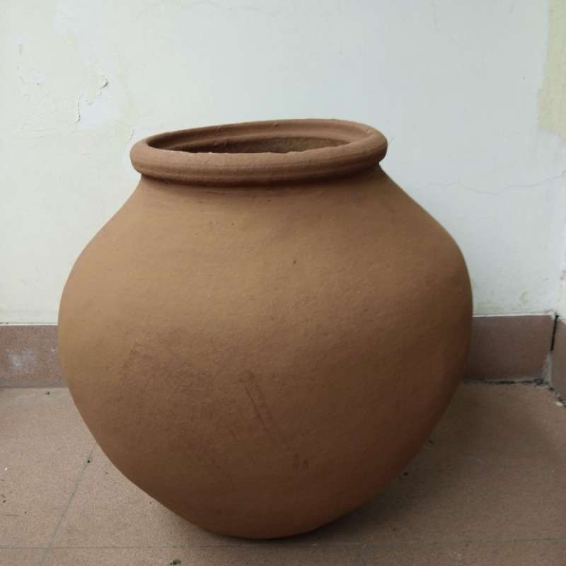 Promo Gentong Tanah Liat Tempat Air Atau Beras Lengkap Dengan Tutup ...