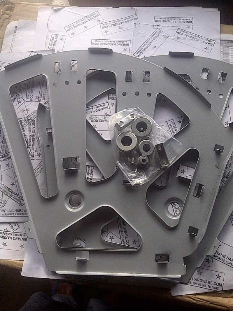 Jual Bracket Fitting Rak Sepatu Putar 3 Susun Besi gray di Seller ...