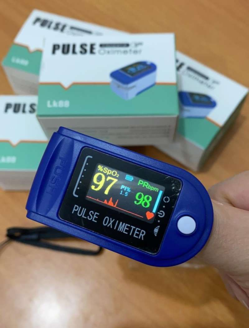 Jual OXIMETER LK 88 Fingertip Alat Ukur Saturasi Oksigen Jantung ...