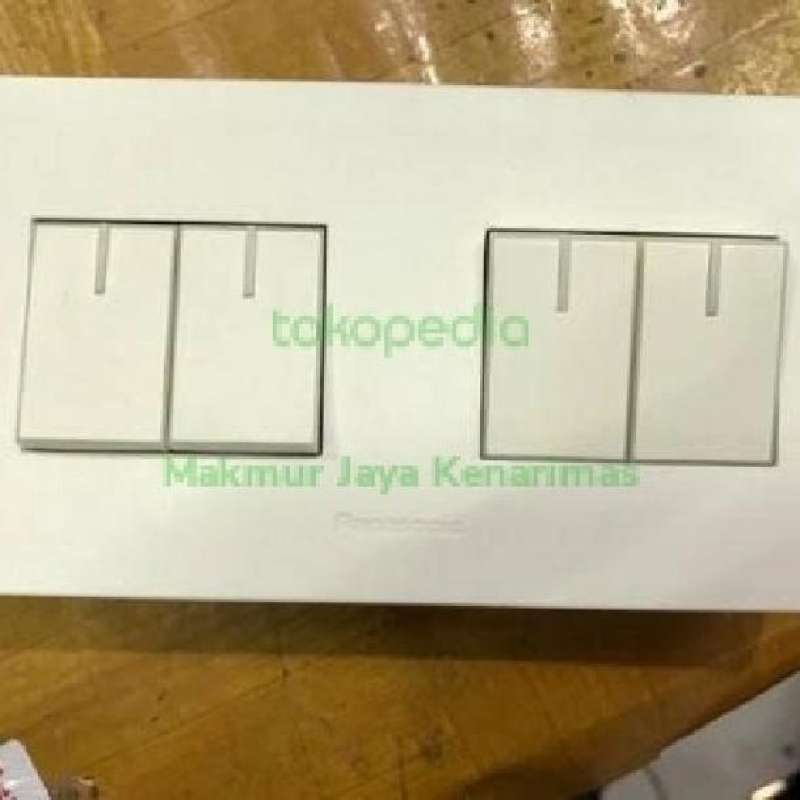 Jual SAKLAR SERI PANASONIC 4 GANG WHITE STYLE / SAKLAR 4ANG SERI ...