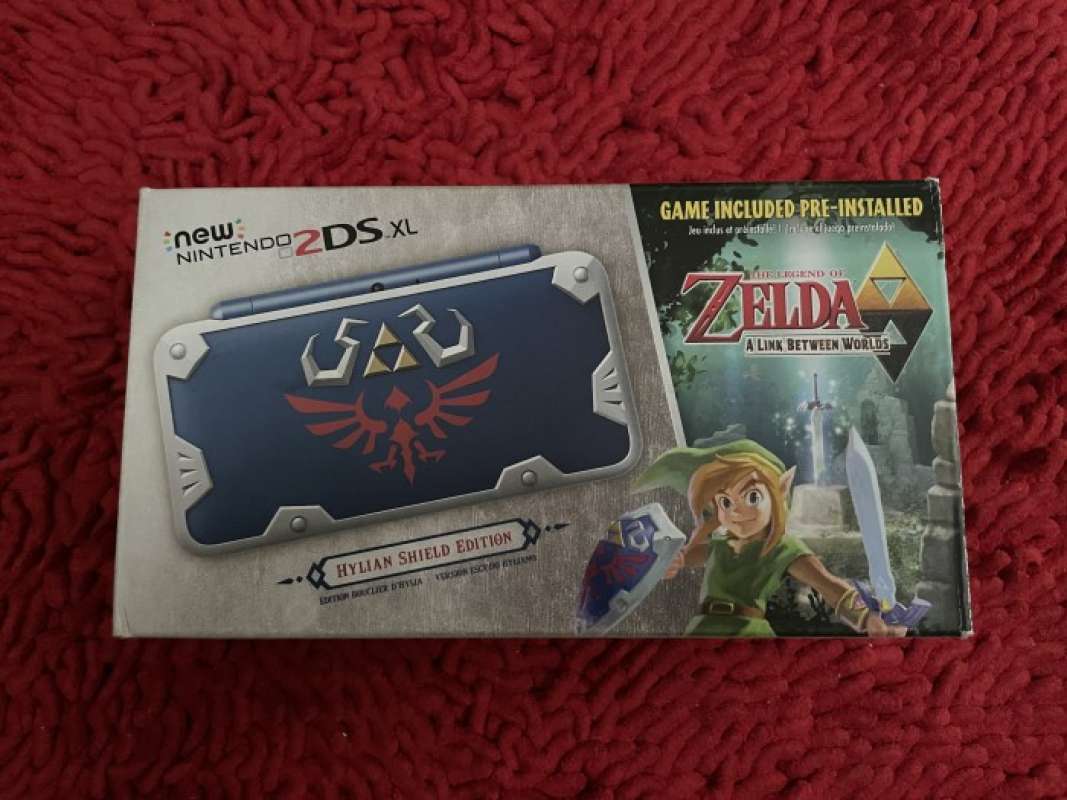 Jual New Nintendo 2DS DS 3DS XL Hylian Shield Edition Zelda di Seller ...