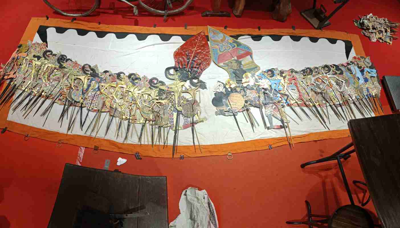 Jual Wayang Kulit Set Wayang Kulit Dalang Komplit Wayang Dalang 108 ... Jual Wayang Kulit Set Wayang Kulit Dalang Komplit Wayang Dalang 108 ...