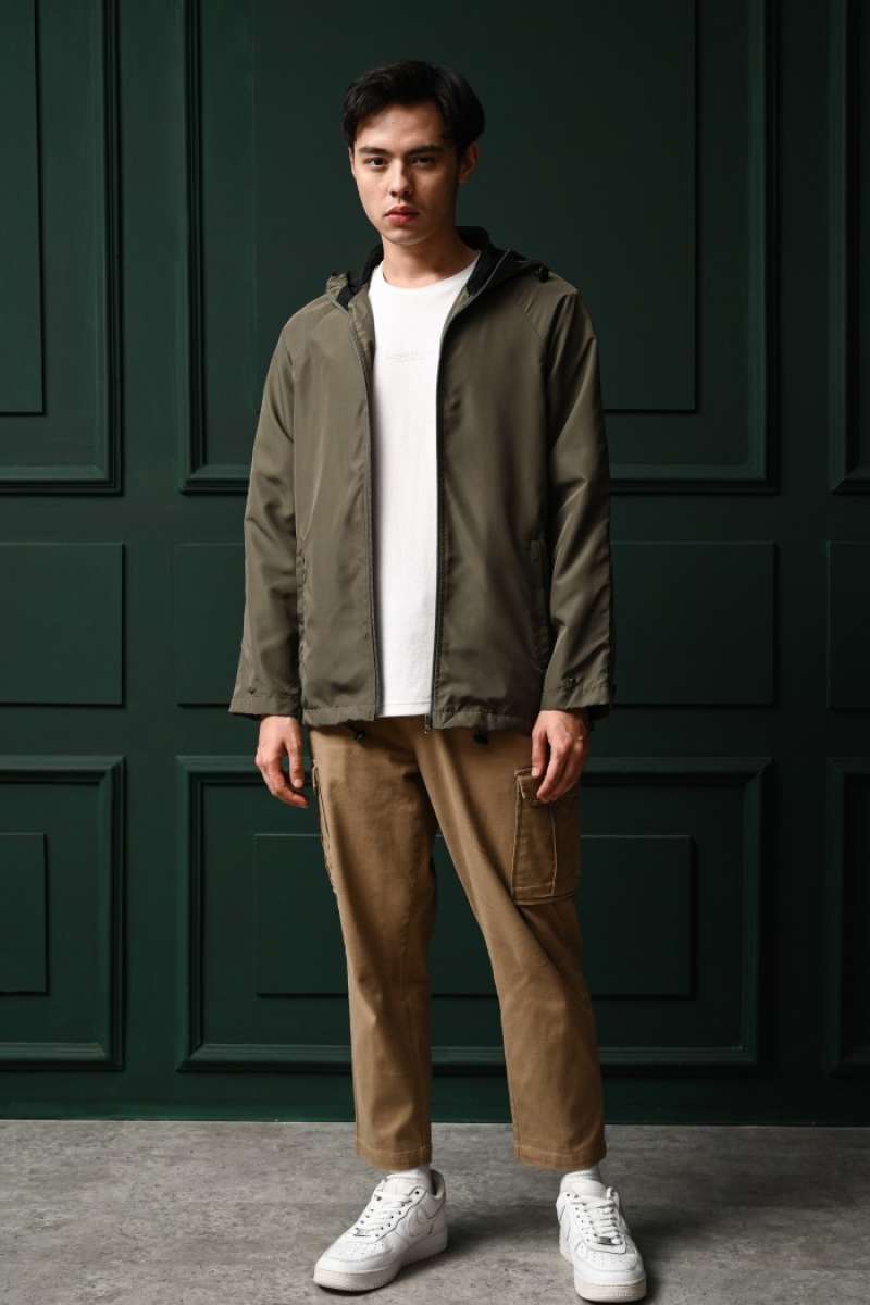 Jual Jaket Jaket Prepp Studio Windbreaker Jacket Olive Harga Miring Di ...