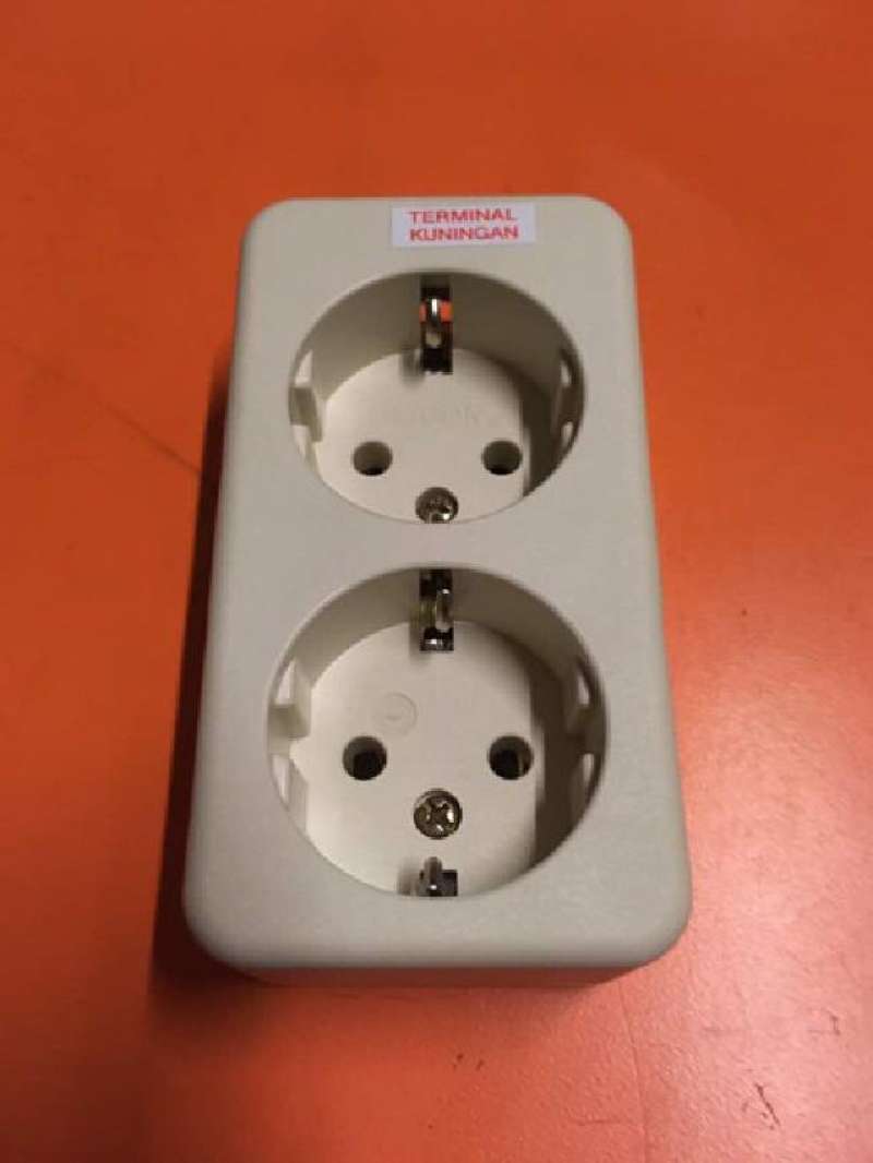 Jual Stop Kontak Uticon 2 Lubang Di Seller Shahsuri Shop - Kayu Putih ...