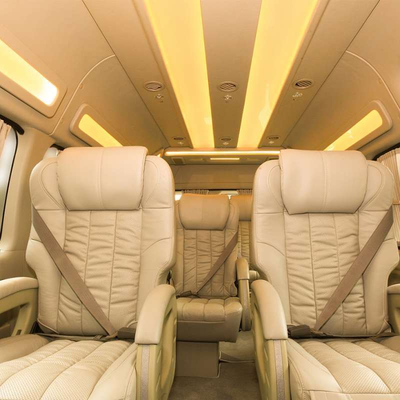 Jual White Horse Deluxe Coach Weha One Minivan Rental Bus [9 Seat ...