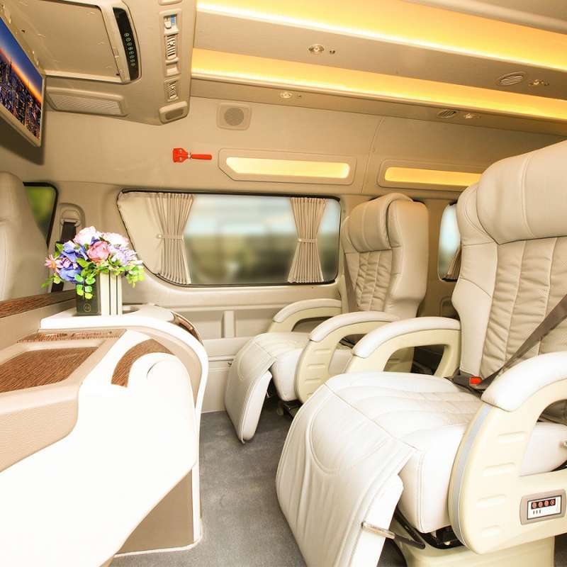 Jual White Horse Deluxe Coach Weha One Minivan Rental Bus [9 Seat ...