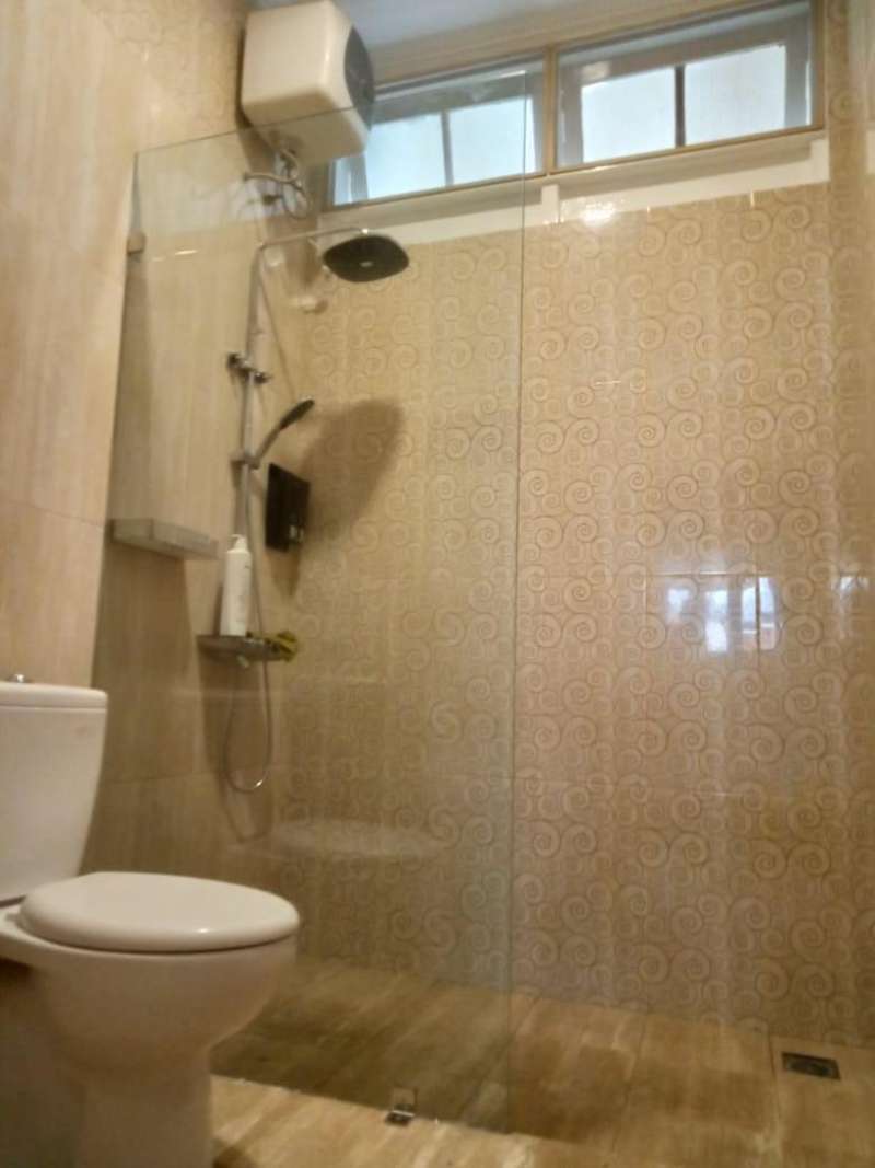 Jual Shower Screen / Skat Kamar Mandi / Kaca Shower / Box Kamar Mandi ...