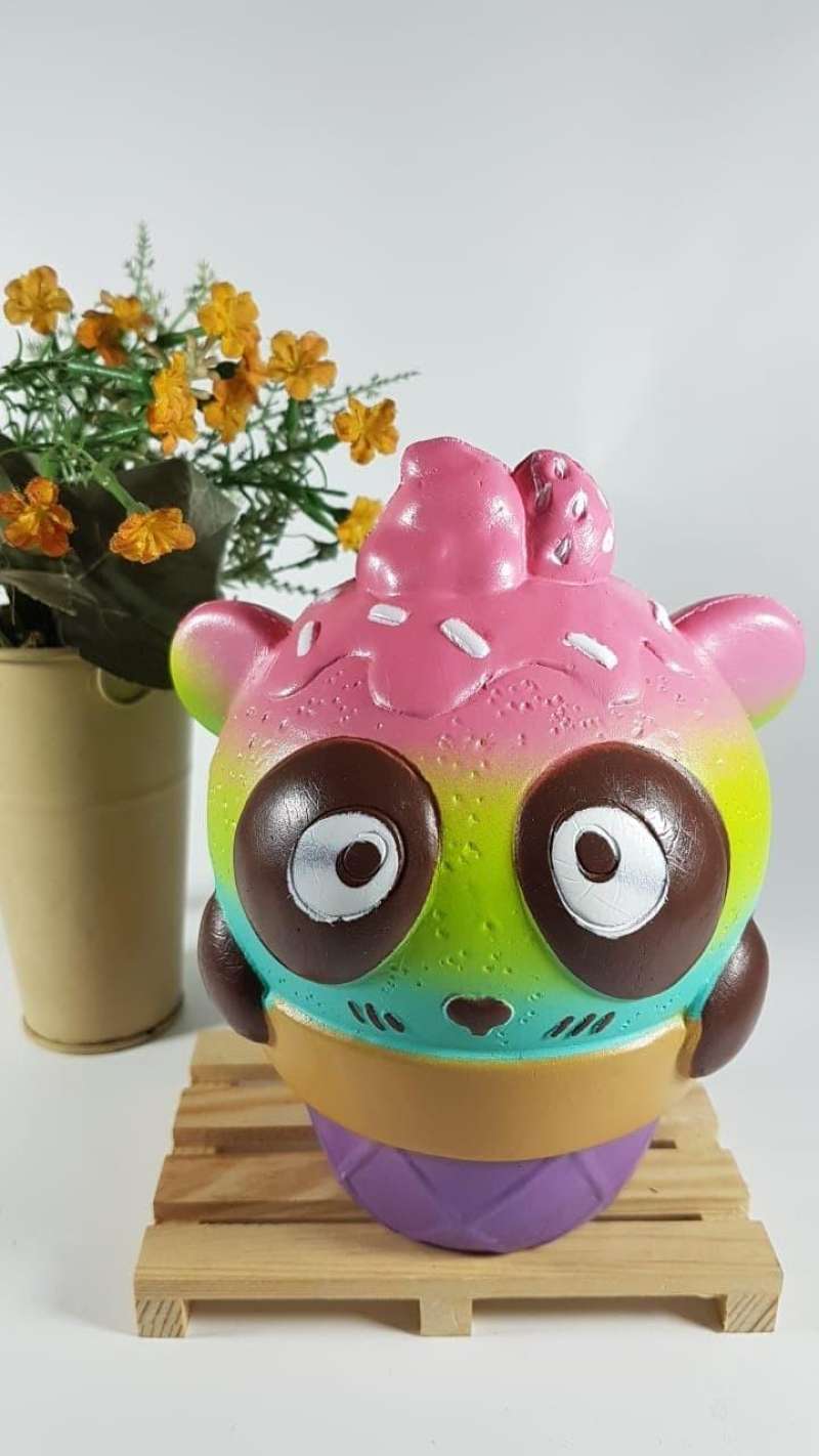 Jual Squishy Jumbo Sundae Ice Cream Cone Panda Strawberry + Packaging ...