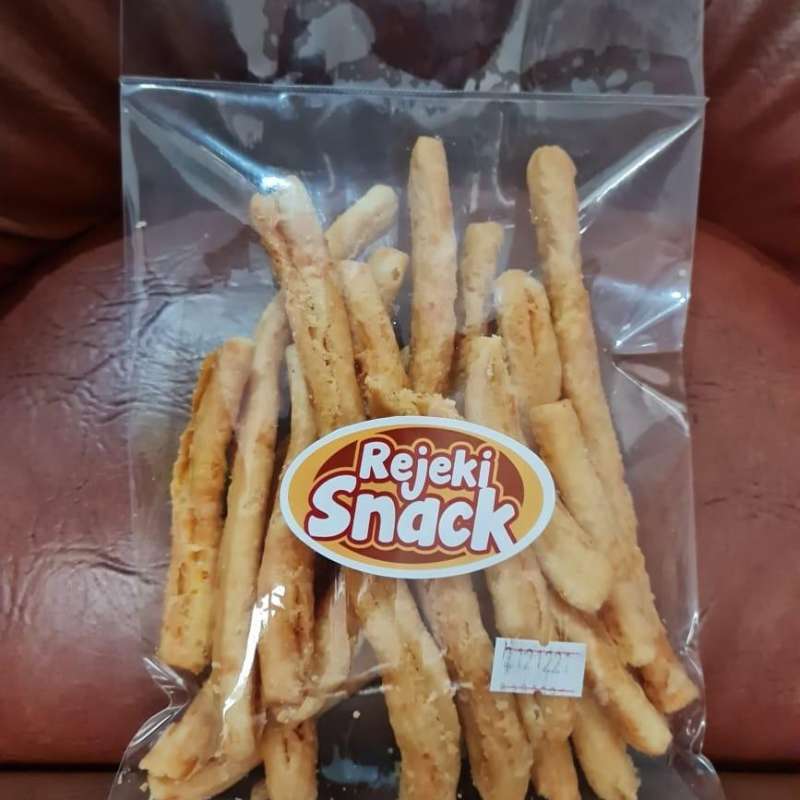 Jual Cheese Stik 150 Gram ( Kemasan Plastik ) di Seller cocomot snack ...