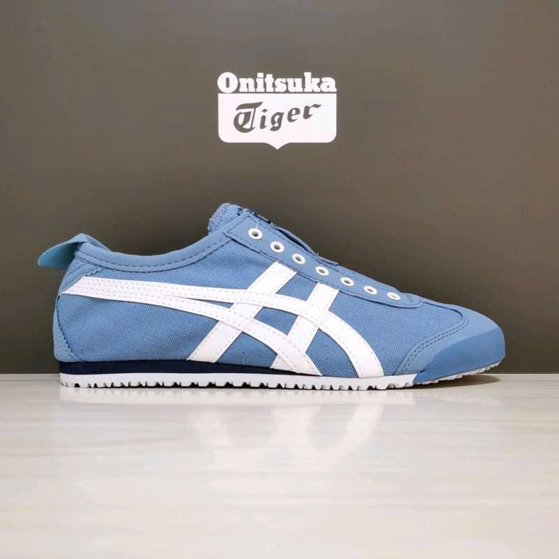 Rekomendasi Jaket Onitsuka Tiger agar Tampilan Gak Monoton - Blibli Friends