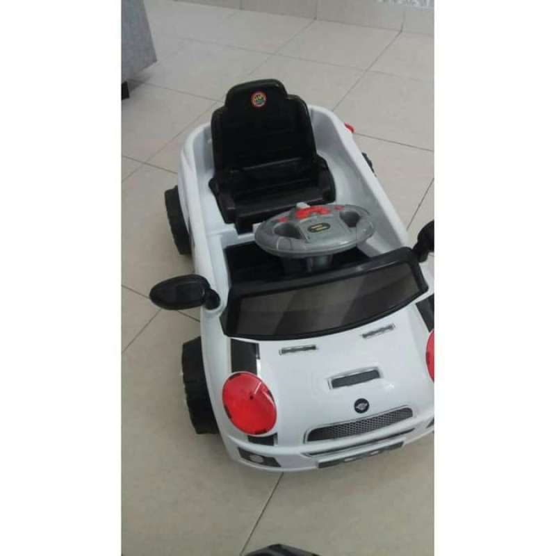 Promo MAINAN MOBIL BISA DI NAEKIN SI ANAK MAINAN MOBIL - Putih Diskon ...