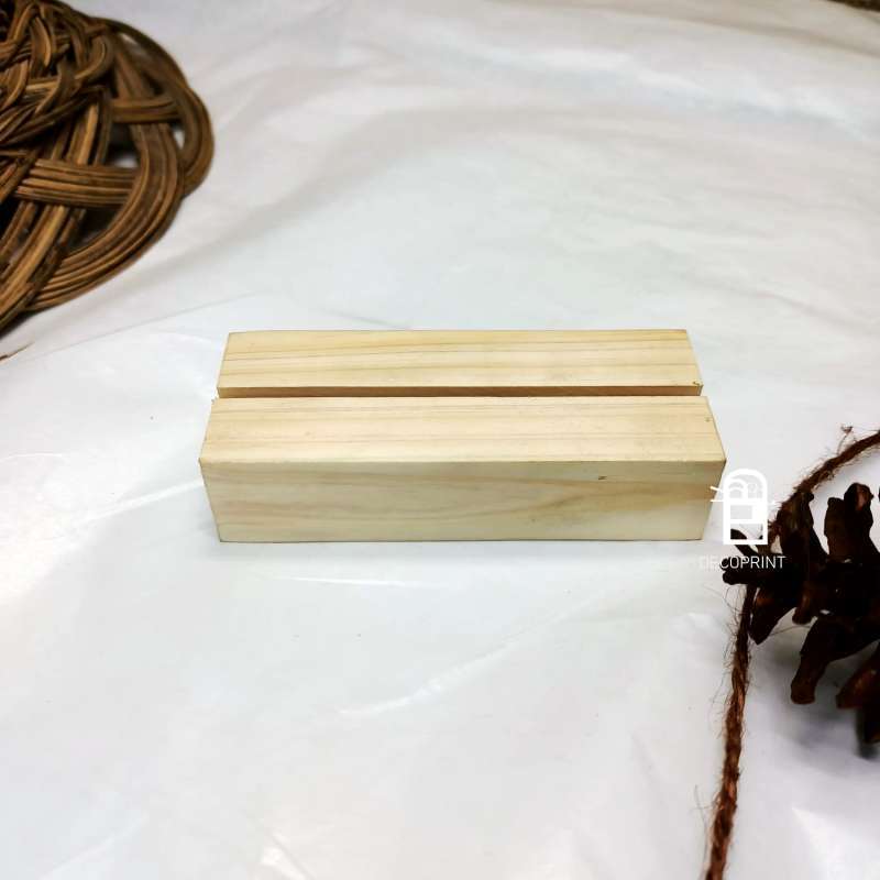 Jual Stand Akrilik Kayu 10cm Dudukan Akrilik Stand Kayu Jati Belanda ...