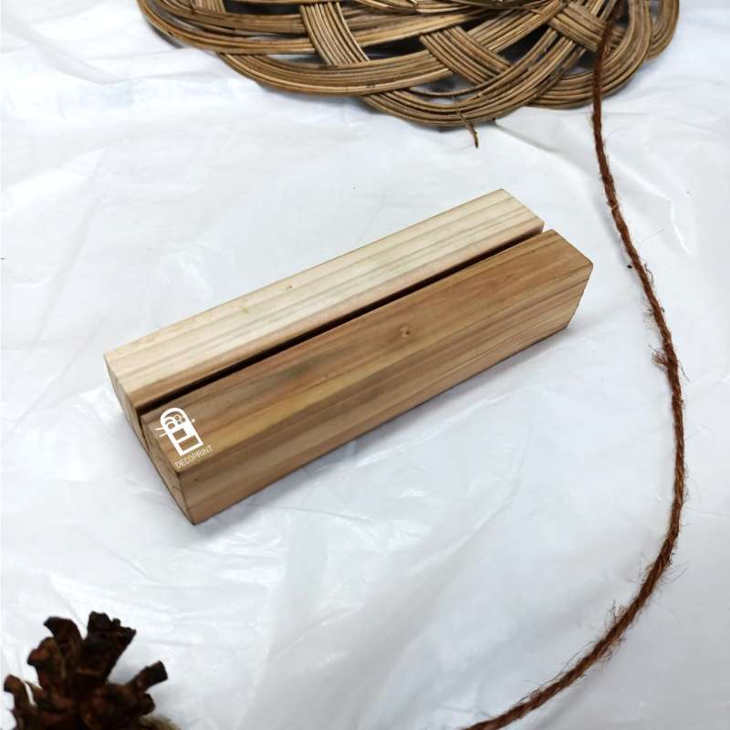 Jual Grosir Stand Akrilik Kayu Cm Dudukan Akrilik Stand Kayu Jati Belanda Dudukan Kayu Jati