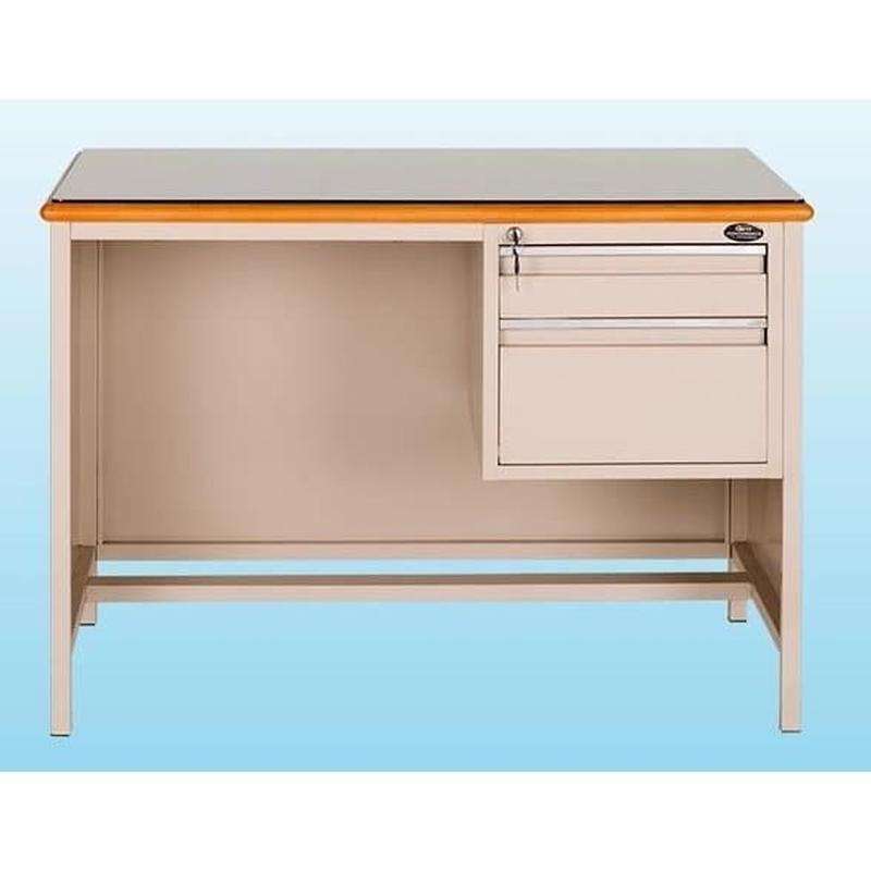 Jual Meja Kantor Besi 1/2 Biro | Meja Kerja Besi Standard Di Seller ...