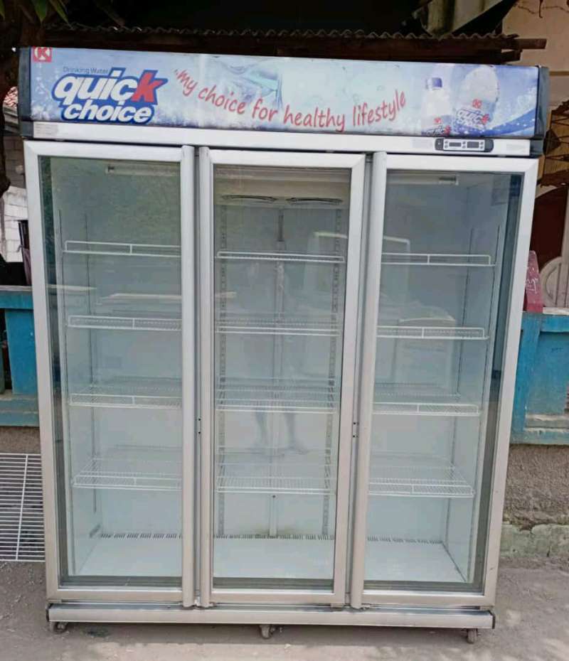 Jual Showcase 3 Pintu Gea 1500 Liter Di Seller Zona Beku - Karangjaya ...