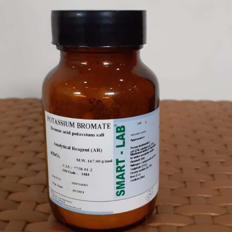 Jual POTASSIUM BROMATE 100 GR AR A-2033 [SMARTLAB] di Seller PT. DWILAB ...