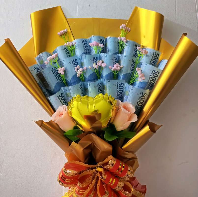 Promo Buket Bunga Buket Lamaran Hantaran Buket Uang Money Bouquet Buket ...