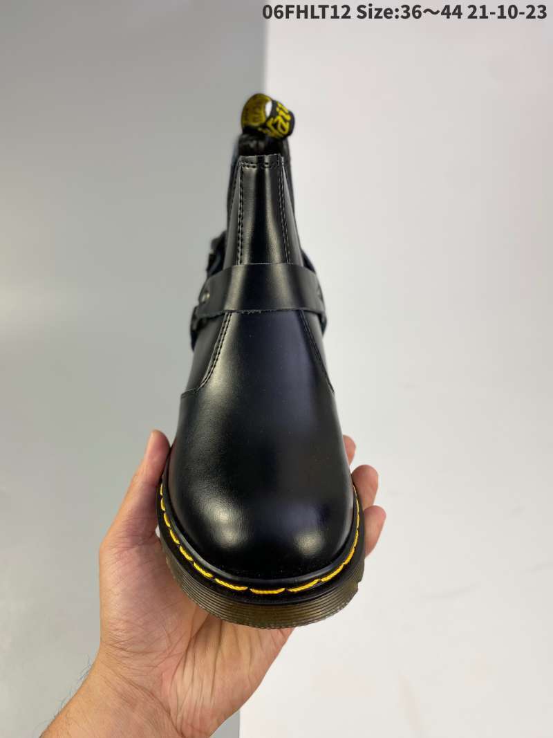 Jual Dr. Martens Dr. Martin 2976-1 Chelsea specification all locomotive ...