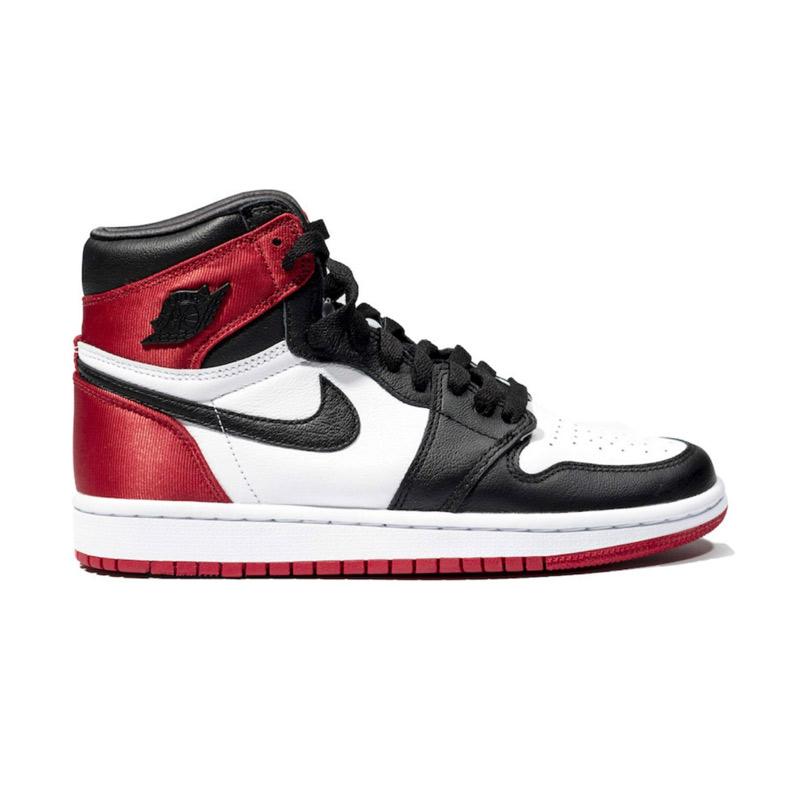 Jual NIKE Air Jordan 1 Retro High Satin Black Toe Sepatu Sneakers ...