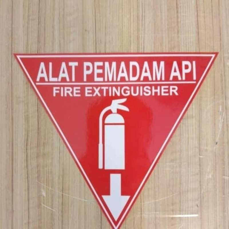 Jual STICKER SEGITIGA APAR 35X35CM ALAT PEMADAM LABEL SIGN K3 RAMBU di ...