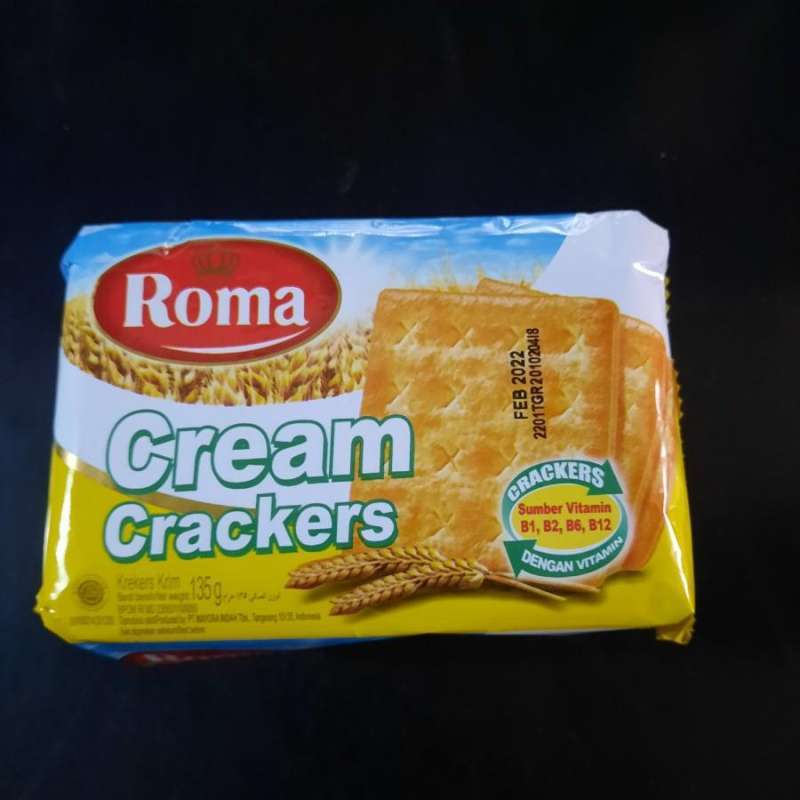 Jual biskuit roma cream crackers 135 gr di Seller Toko Ade Brata - Jl ...