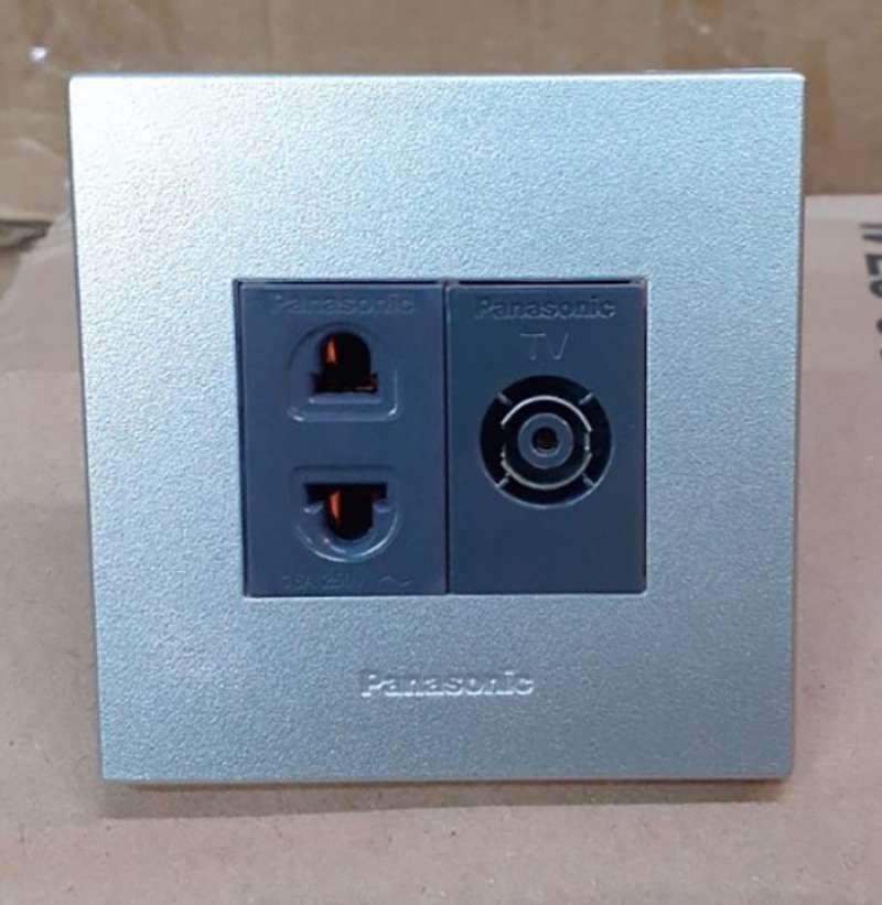 Jual Panasonic Style E Silver Outlet Tv + Stopkontak Universal Di ...