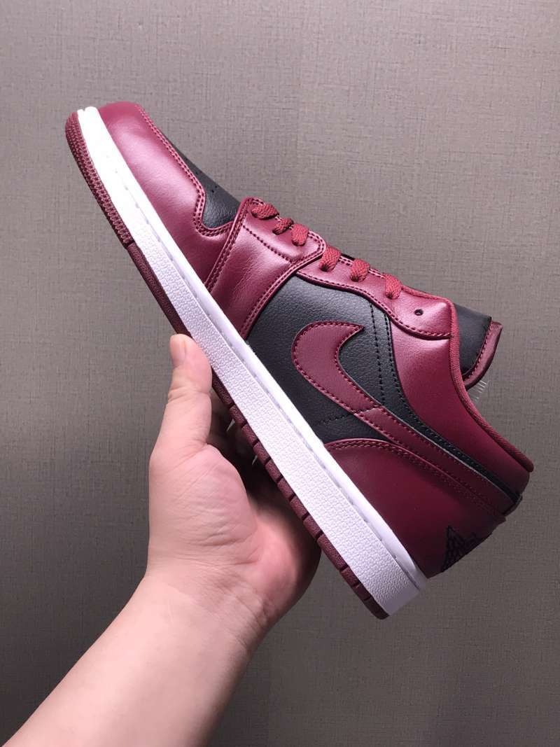 Jual Nike Jordan Sepatu Olahraga Biasa0 - 44 Di Seller Yiwang Shop ...