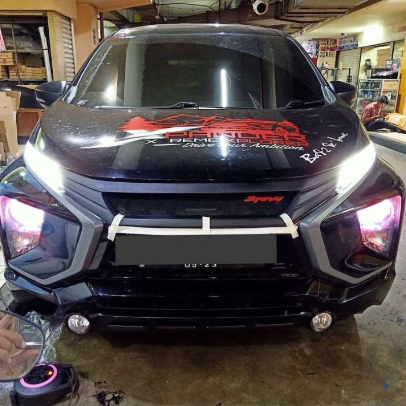 Promo Grill Xpander model jaring plus emblem sport merah Diskon 23% di ...