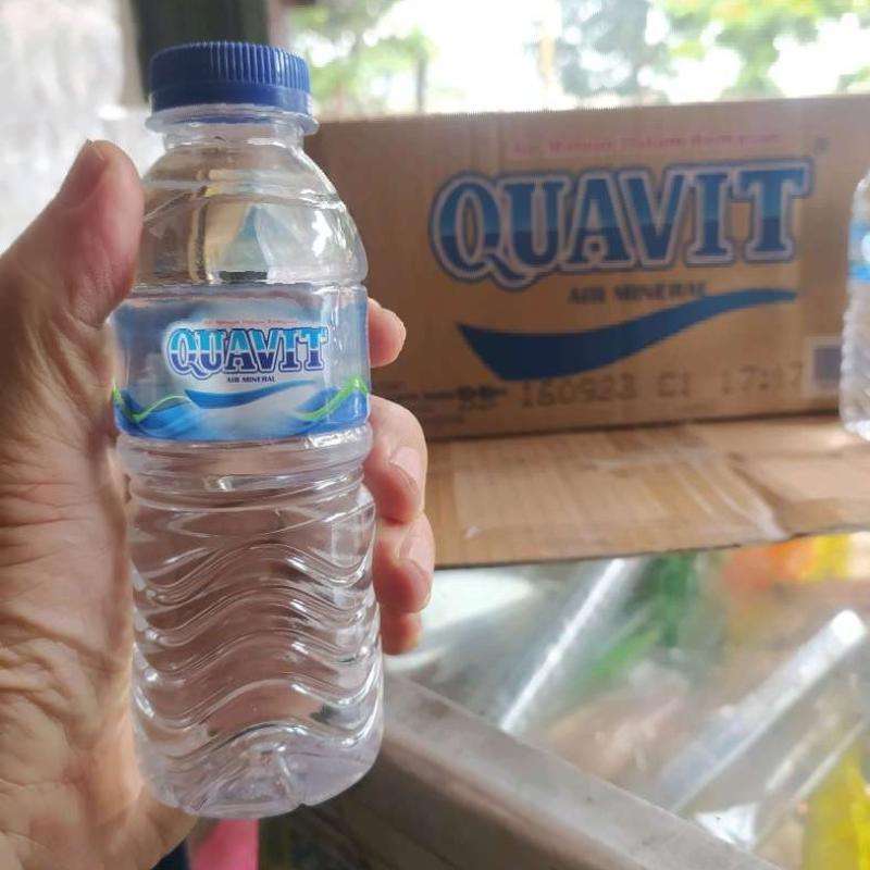 Jual AIR MINERAL QUA VIT 1500 ml di Seller Toko Akmal - Cengkareng ...